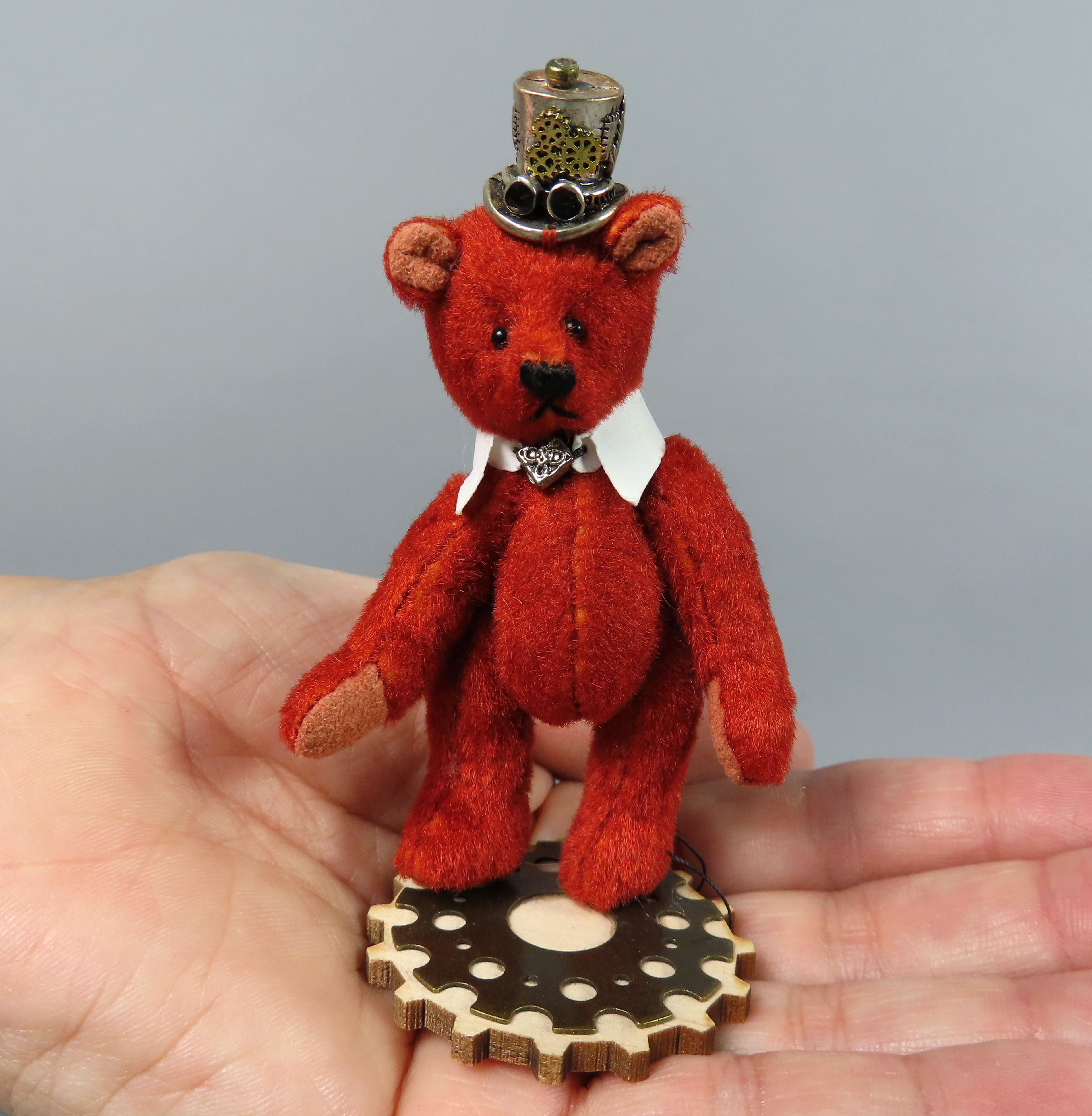 Elizabeth Taylor Studio TBAI Summer 2025 Online Show Page